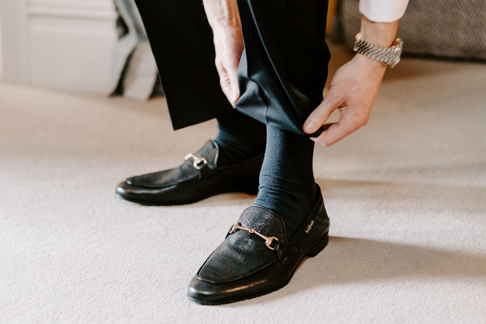 A London wedding featuring the best of the city at Marylebone Town Hall ...